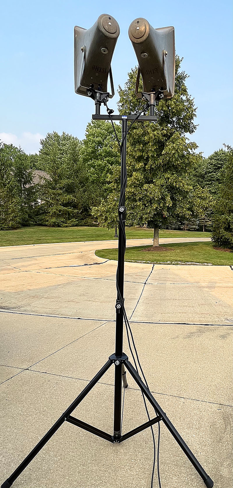 König & Meyer Dual Wind-Up Speaker/Lighting Stands | FOH | Front of ...