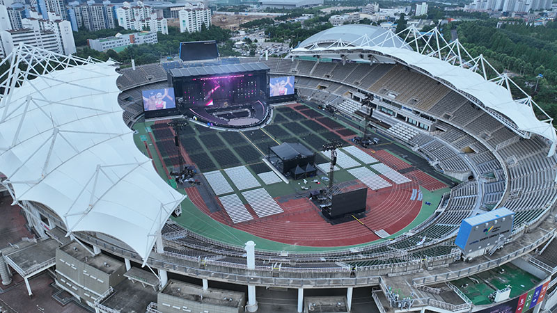 Blackpink Tours World’s Stadiums with Cohesion PA System | FOH | Front ...