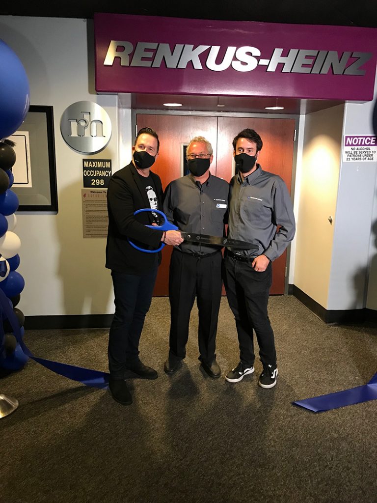 Renkus-Heinz Theater Opens at Notoriety Live inside Neonopolis in ...