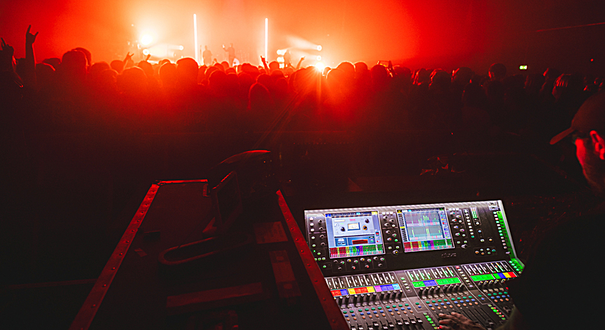 Beartooth Tour Rocks the USA with Allen & Heath dLive | FOH | Front of ...