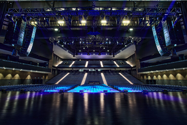 ‘The Theatre’ at Toronto’s Great Canadian Casino Resort Opens with ...